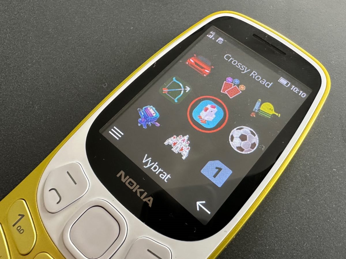 Nokia 3210 (2024) (TESZT): a jól bevált kialakítás, végtelenül könnyű ...