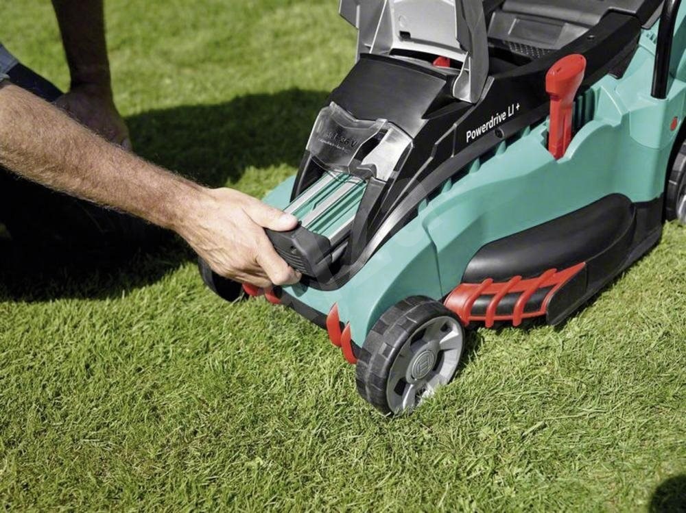 Bosch Rotak 430 Li akkumlátoros fűnyíró, 2 db akku - Akkus fűnyíró ...