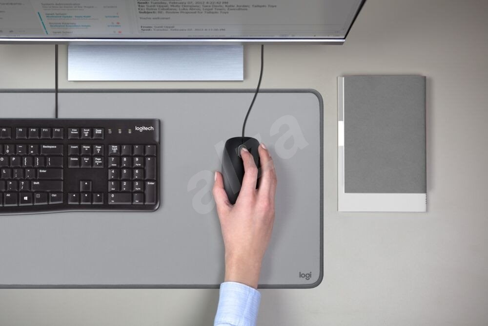 Logitech Desk Mat Studio Series - Mid Grey - Egérpad | Alza.hu